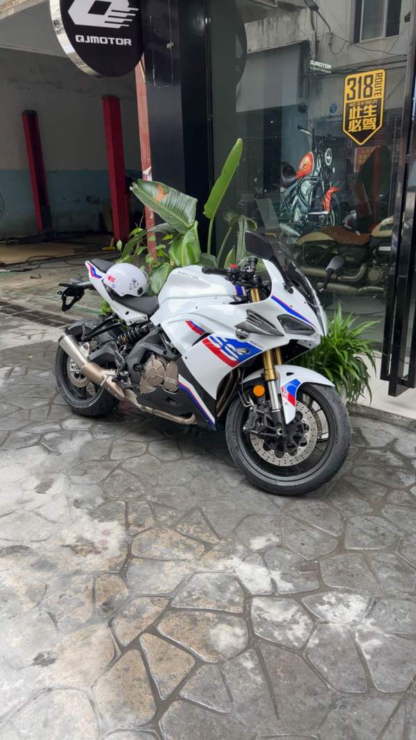 豪爵全新2025款 DKS150亮相！标配博世ABS将成为最大的亮点！