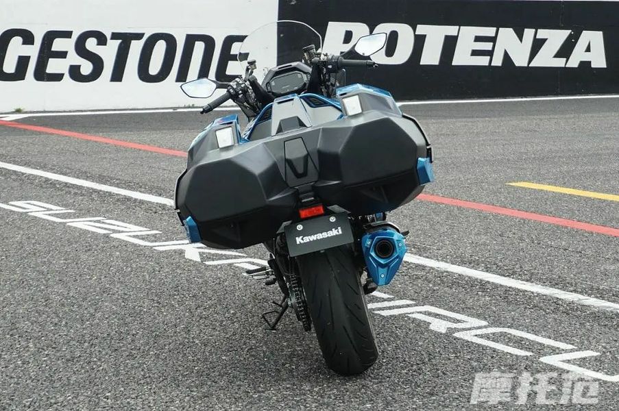 全球首款川崎氢动力摩托车 Ninja H2 HySE亮相！百公里50L氢气？,摩托范
