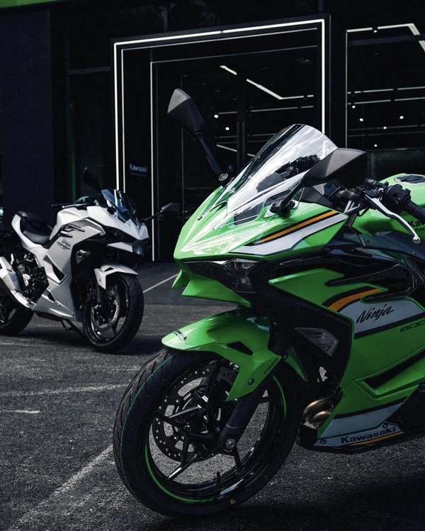 川崎Ninja 500 vs Ninja 400，谁更值得入手？,摩托范