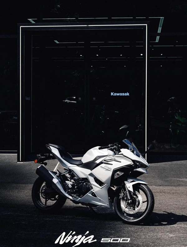 川崎Ninja 500 vs Ninja 400，谁更值得入手？,摩托范
