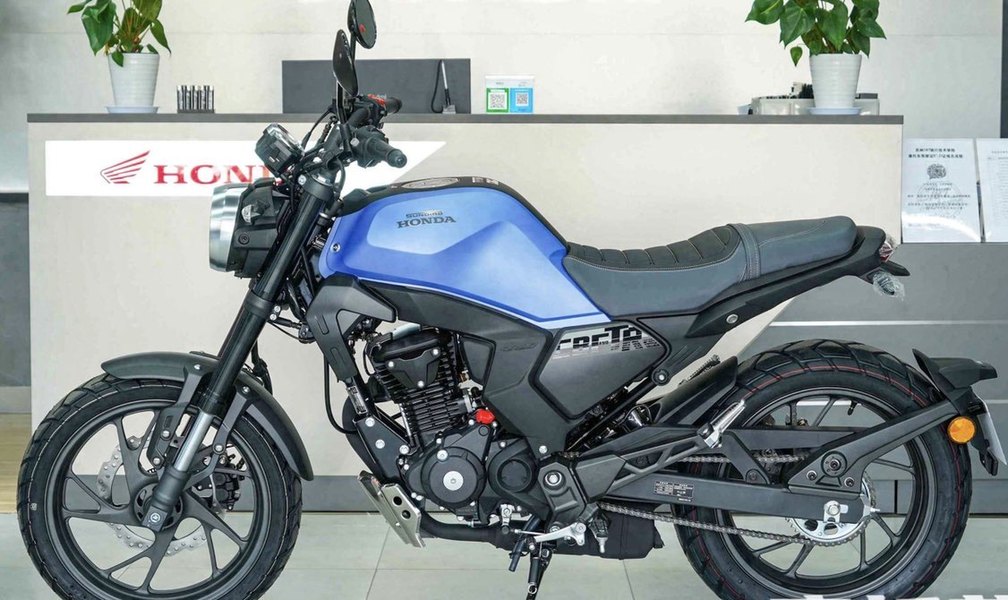 新上市12980的CB190TR比起16980的CBF190TR，到底是不是换汤不换药？,摩托范