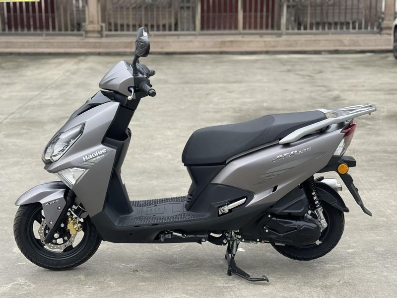 新手通勤神器：豪爵AFR125 深度解析,摩托范