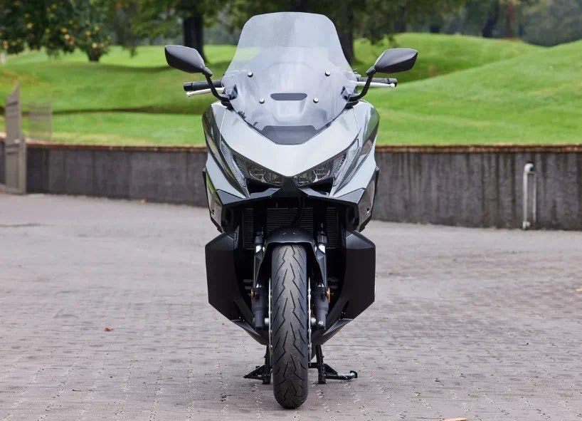 2025款NSS750（Forza750）：豪华踏板摩托车 “佛沙750”。,摩托范