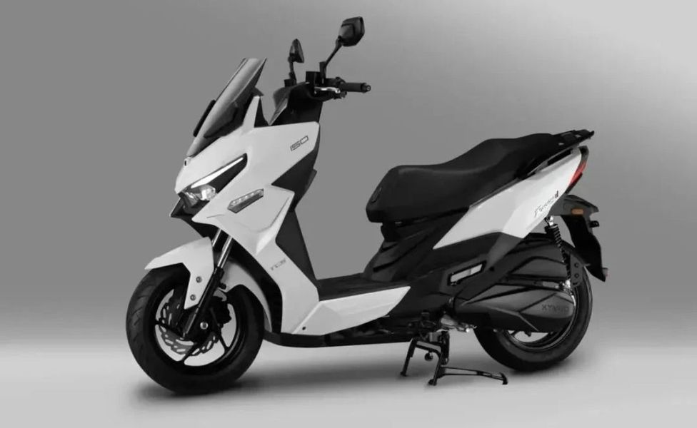 光阳150平踏终于来了,为何选择光阳H150而非豪爵平踏？,摩托范