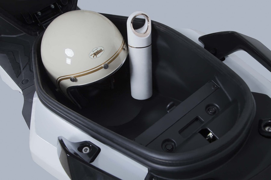 光阳2025款Racing H150正式登场！平台踏设计+高配低价，一口价13980元？,摩托范