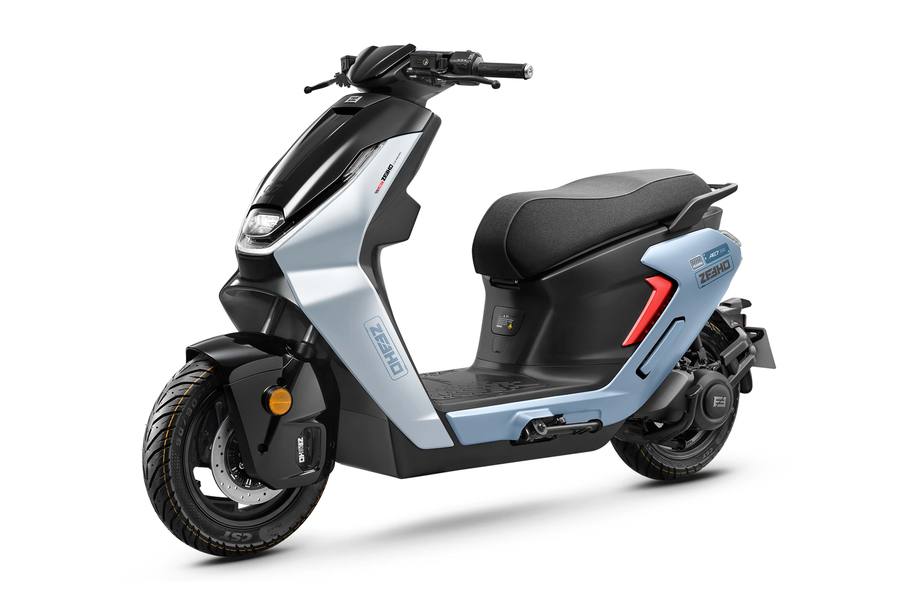 极核爆款AE7：这个价位它几乎没有短板,摩托范