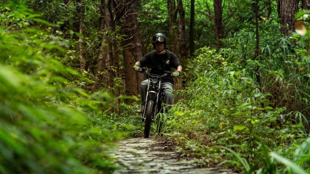 到手价5699元，玩味十足的潮流电自！森蓝EX1深度体验！,摩托范