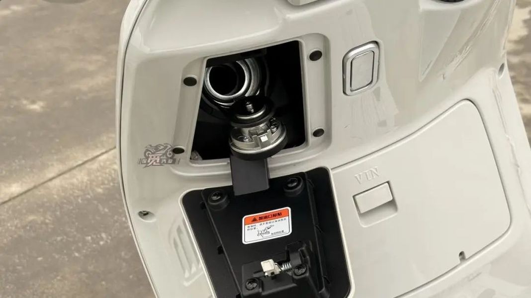 测评赛科龙RT150E“米兰”︱极“智”的意式美学,摩托范