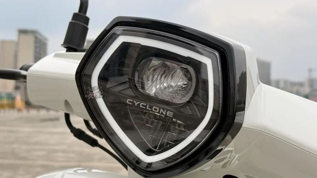 测评赛科龙RT150E“米兰”︱极“智”的意式美学,摩托范