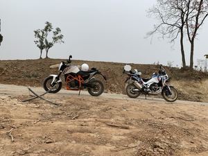 KTMR2R摩托车,690 Duke报价及图片-摩托范-摩托车官网