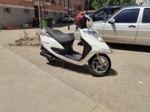 新大洲本田摩托车,NS110i Fi报价及图片-摩托范-哈罗摩托车官网