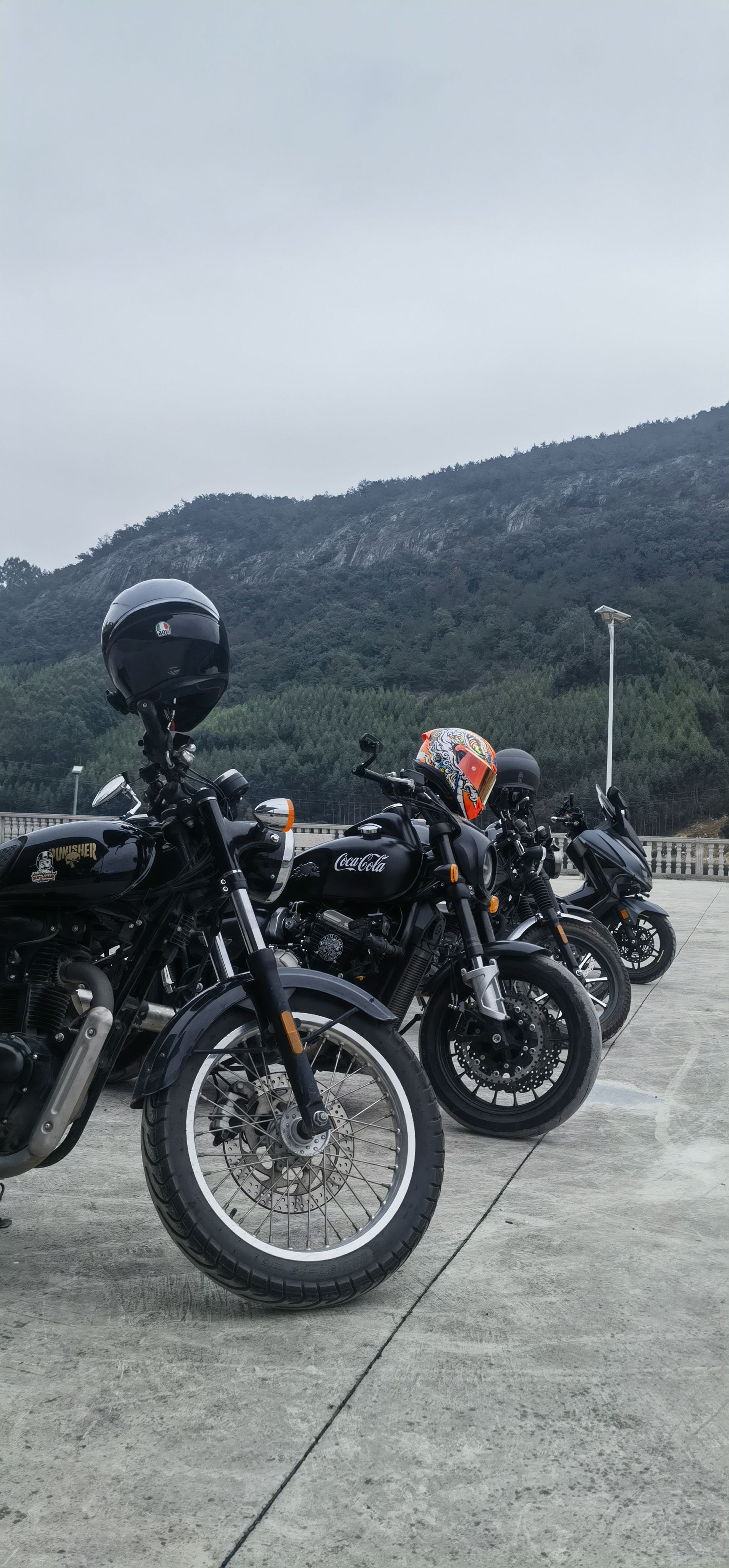 贝纳利摩托车,帝国 imperiale 400报价及图片-摩托范-哈罗摩托车官网