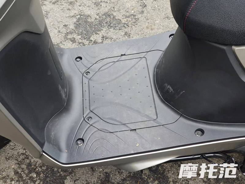 五羊本田LD125 LINK评测：本田下半年的爆款125踏板，对标AFR和UY的强力武器,摩托范