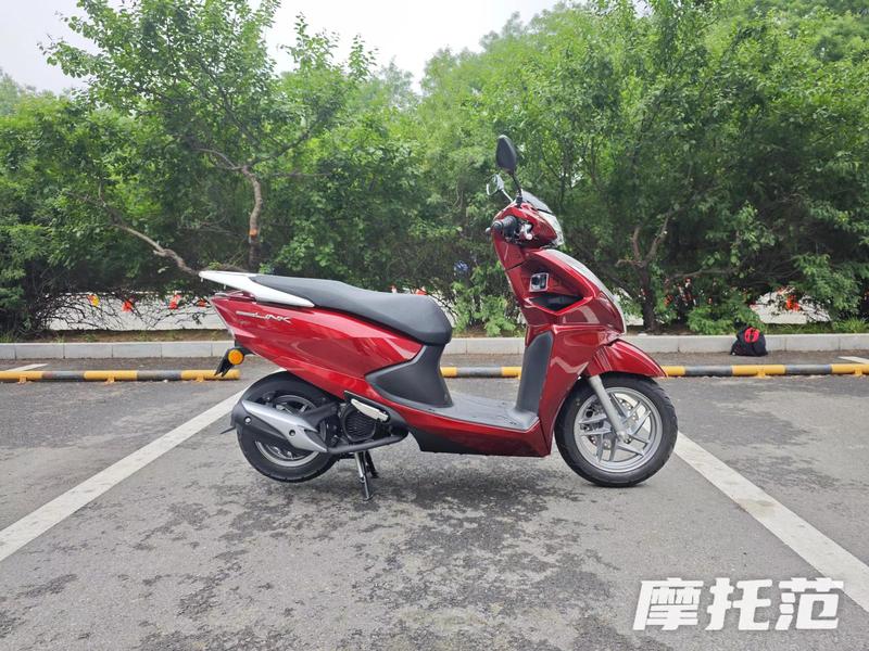 五羊本田LD125 LINK评测：本田下半年的爆款125踏板，对标AFR和UY的强力武器,摩托范