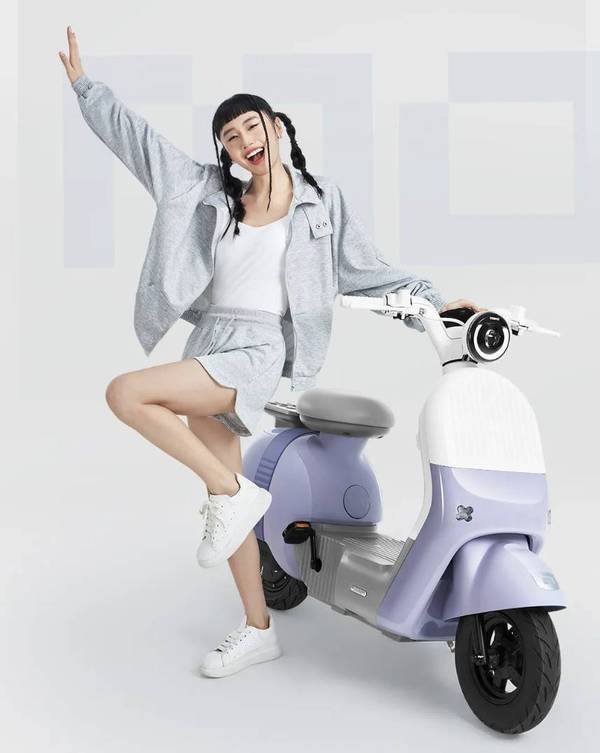 极核首款女性车 MO1系列电自与电轻摩正式发售：辨识度极高，首发价低至2959元！,摩托范