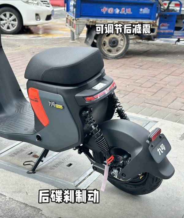 九号F90M价格跳水1400元！实测续航90km，电动小钢炮太香了！,摩托范