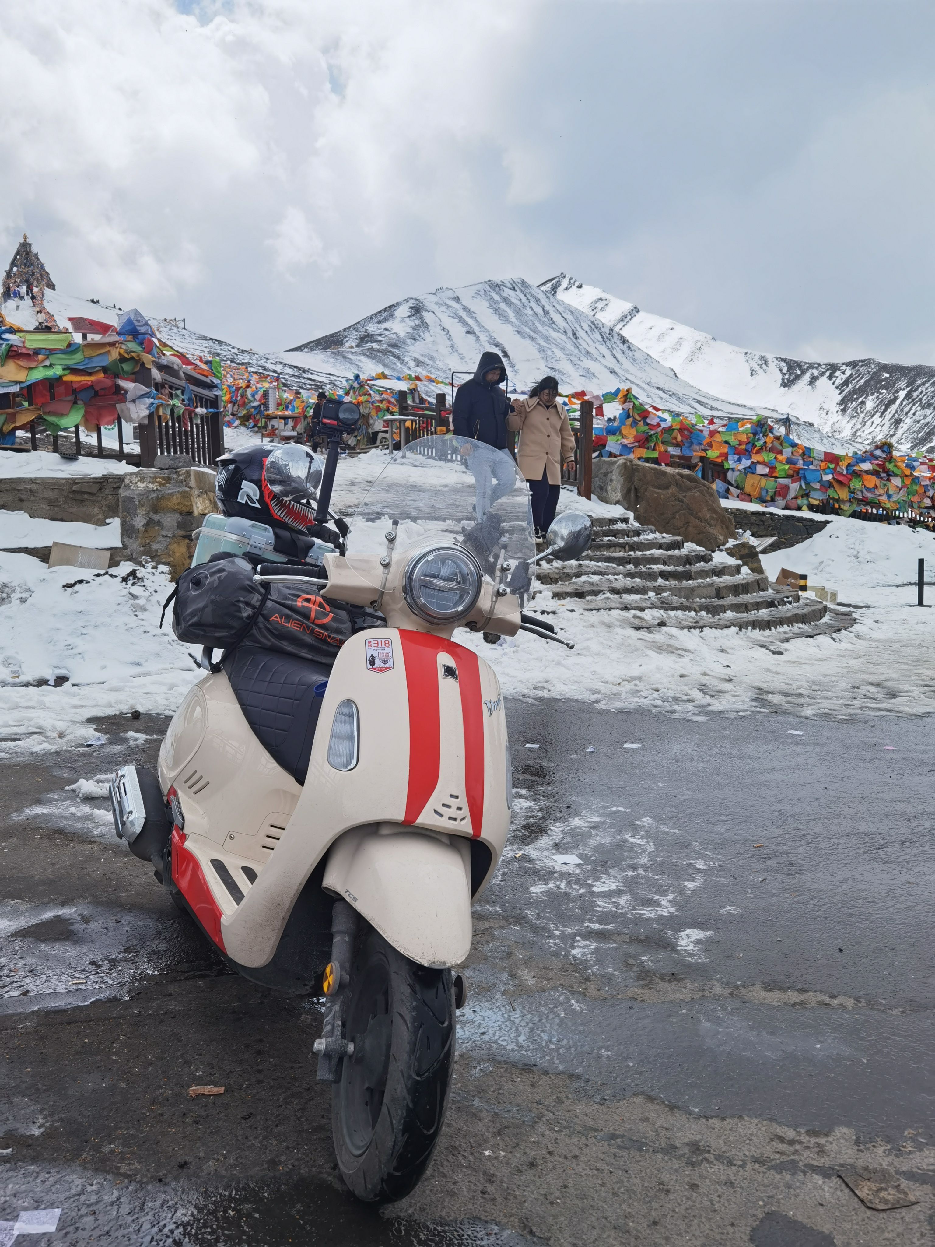 大阳摩托车,VRF150报价及图片-摩托范-哈罗摩托车官网