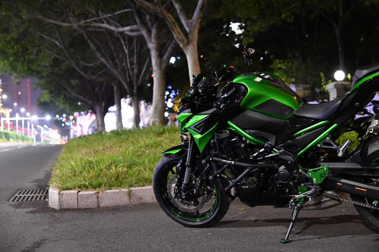 川崎摩托车,Z900报价及图片-摩托范-哈罗摩托车官网