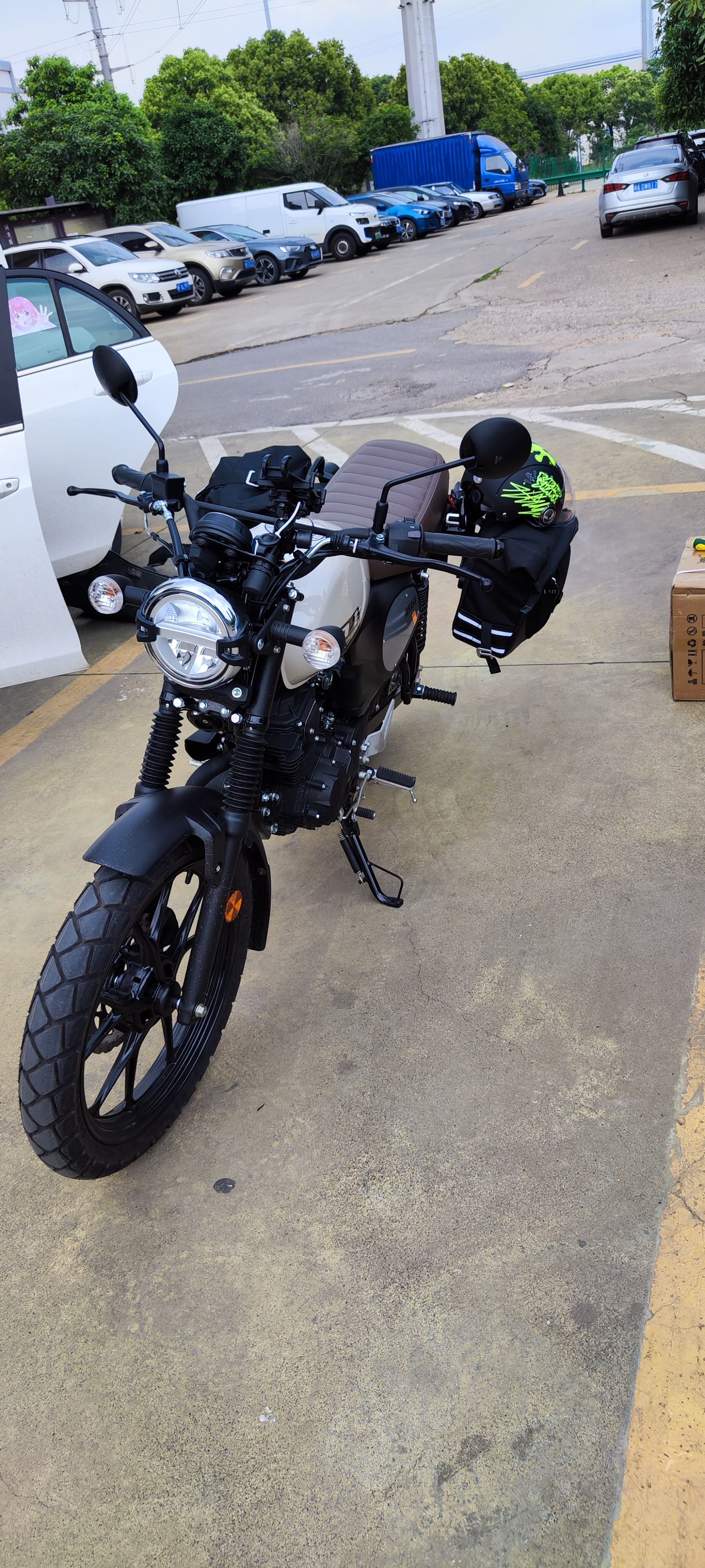 建设雅马哈摩托车,GT150 Fazer报价及图片-摩托范-哈罗摩托车官网