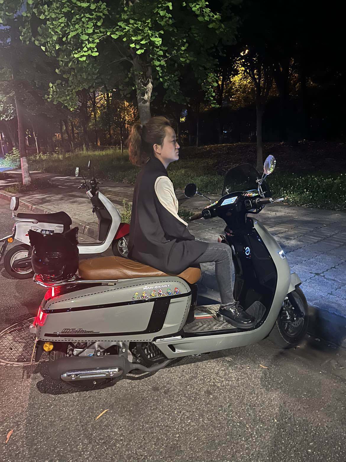 南方摩托车,梦拉丽莎 Melalisa150报价及图片-摩托范-哈罗摩托车官网