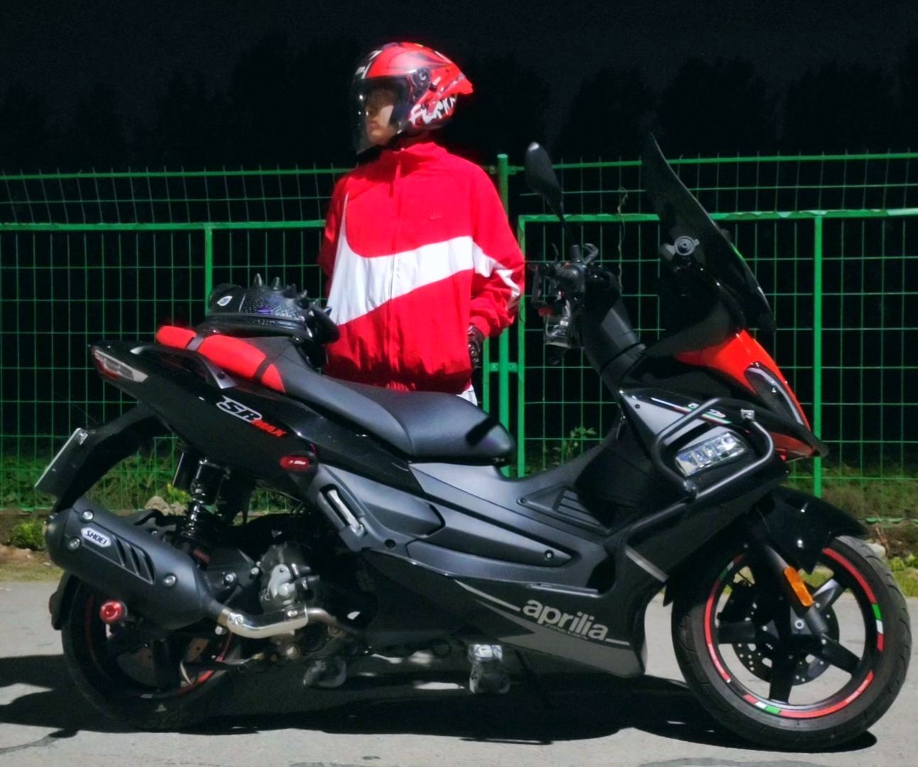 宗申阿普利亚摩托车,SR Max 250报价及图片-摩托范-哈罗摩托车官网