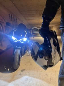 摩迪威摩托车,800RR报价及图片-摩托范-摩托车官网