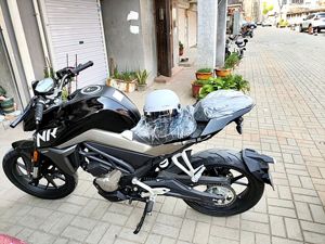 春风摩托车,250NK报价及图片-摩托范-摩托车官网