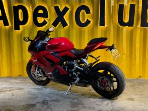 摩迪威摩托车,800RR报价及图片-摩托范-摩托车官网