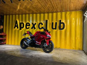 摩迪威摩托车,800RR报价及图片-摩托范-摩托车官网