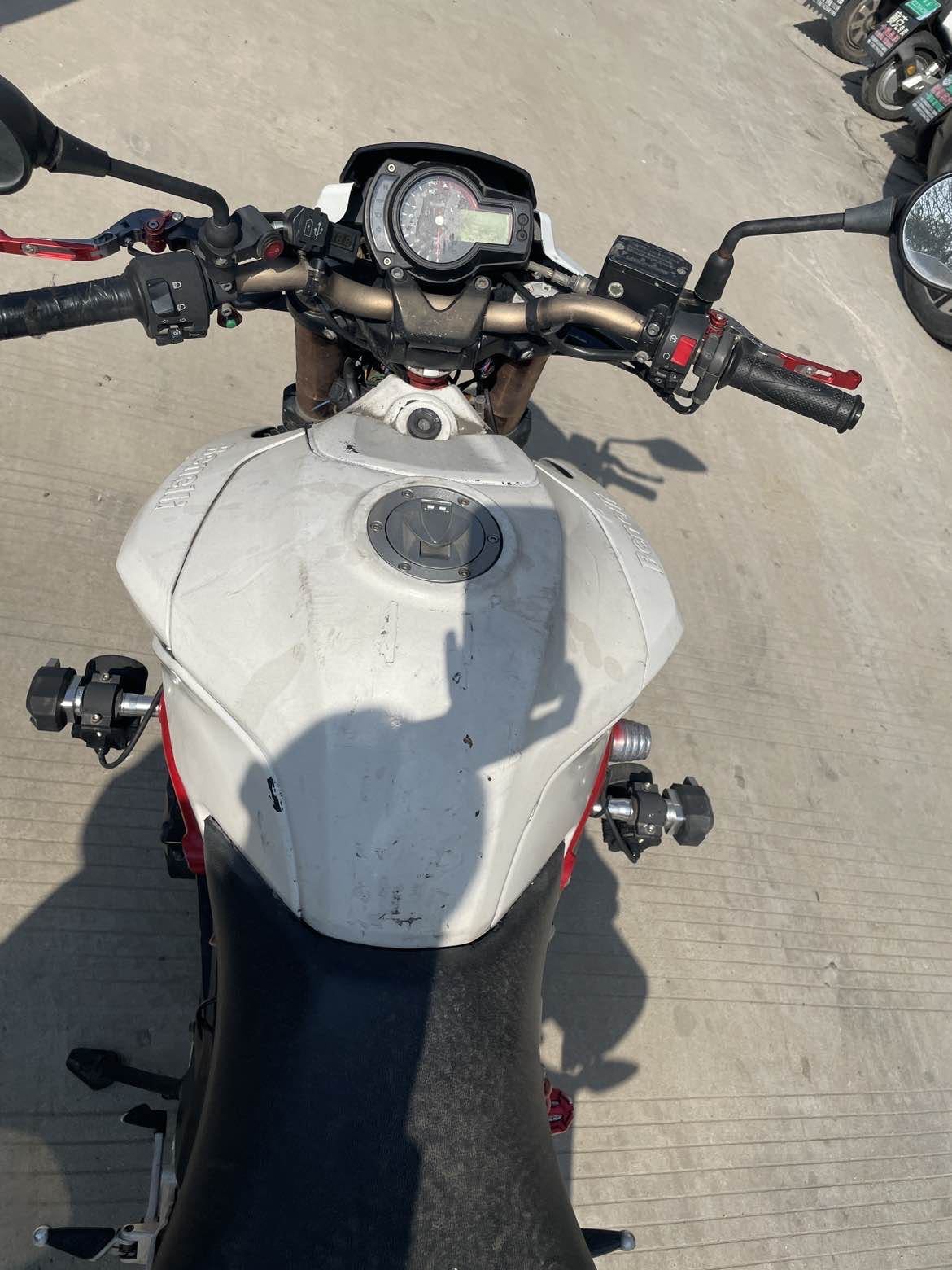 二手贝纳利摩托车-摩托范-哈罗二手摩托车市场