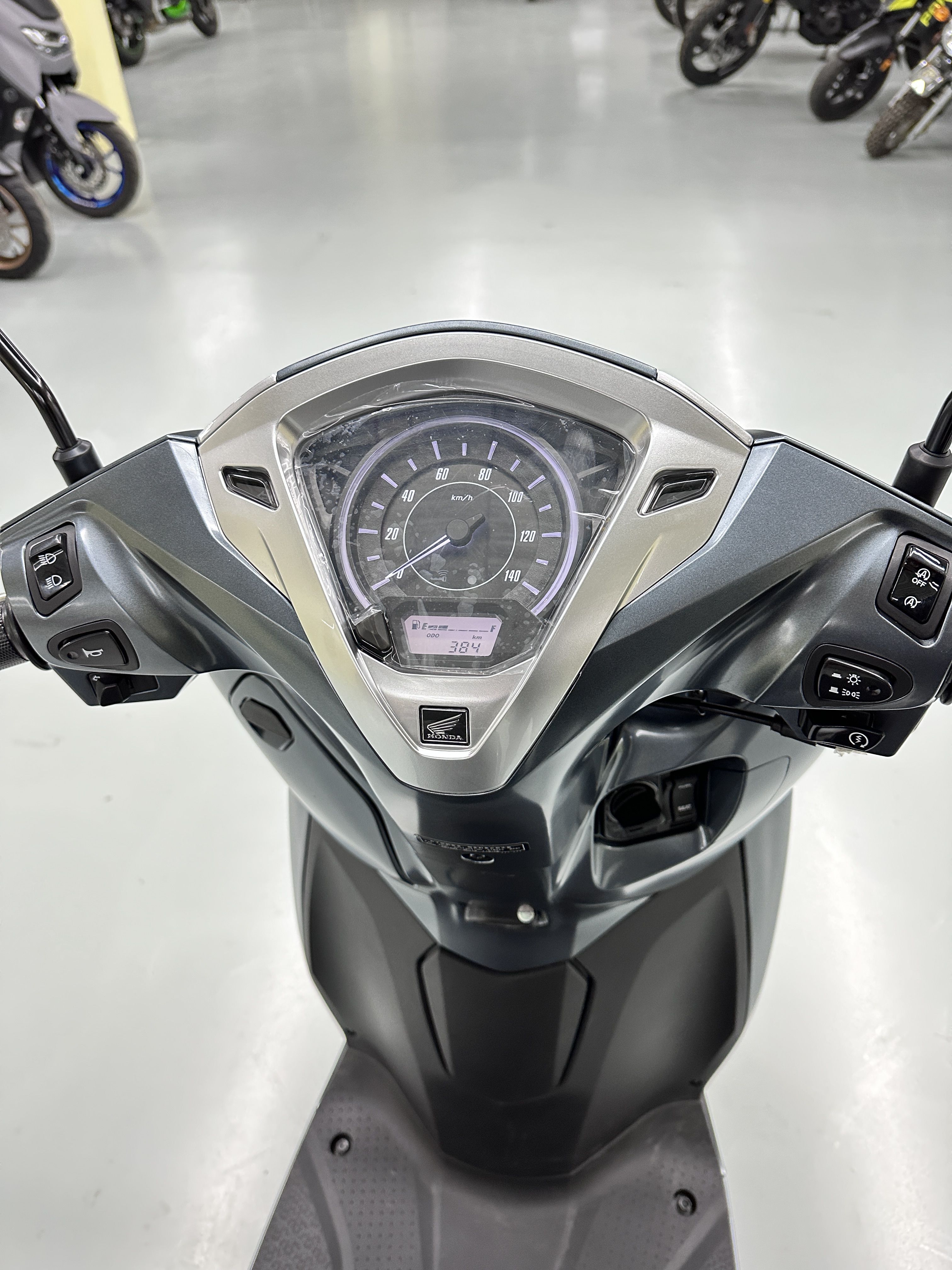 二手本田WING摩托车-摩托范-哈罗二手摩托车市场